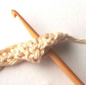 The cross over stitch - Nordic Hook - Free crochet stitch tutorial