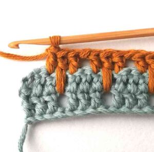 The larksfoot stitch - Nordic Hook - Free crochet stitch tutorial