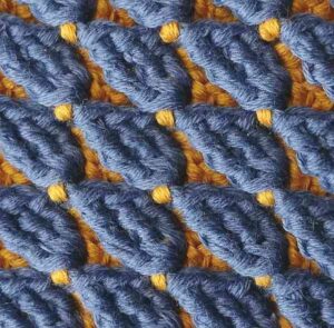 The tipped scales stitch - Nordic Hook - Free crochet stitch tutorial