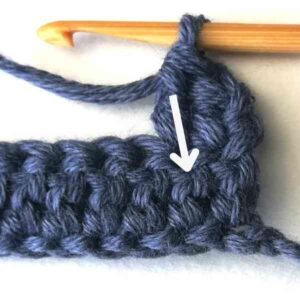 The tipped scales stitch - Nordic Hook - Free crochet stitch tutorial
