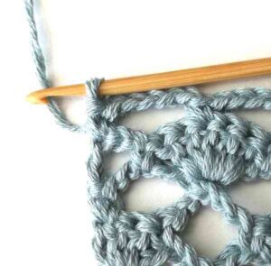 The lacy shell stitch - Nordic Hook - Free crochet stitch tutorial