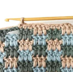 The interlocking blocks crochet phone case - Nordic Hook - Free crochet ...