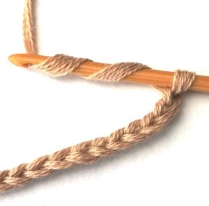 Treble crochet (trc) - Nordic Hook - Crochet stitch tutorial