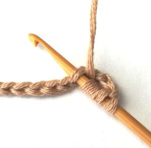 Treble crochet (trc) - Nordic Hook - Crochet stitch tutorial