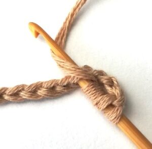 Treble crochet (trc) - Nordic Hook - Crochet stitch tutorial