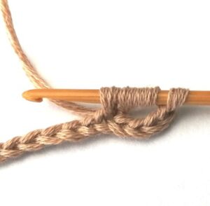 Treble crochet (trc) - Nordic Hook - Crochet stitch tutorial