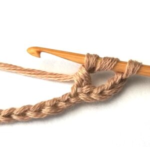 Treble crochet (trc) - Nordic Hook - Crochet stitch tutorial