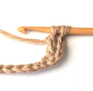 Treble crochet (trc) - Nordic Hook - Crochet stitch tutorial