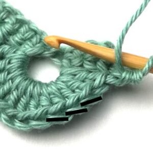 The aligned arches stitch - Nordic Hook - Free crochet stitch tutorial