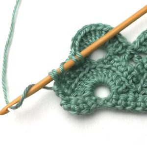 The aligned arches stitch - Nordic Hook - Free crochet stitch tutorial