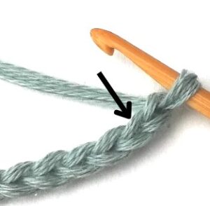 The polka dot holes stitch - Nordic Hook - Free crochet stitch tutorial