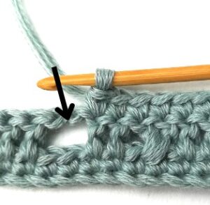 The polka dot holes stitch - Nordic Hook - Free crochet stitch tutorial