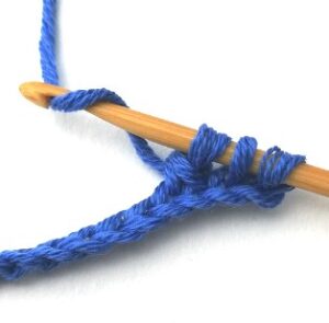 The linked treble crochet - Nordic Hook - Free crochet stitch tutorial