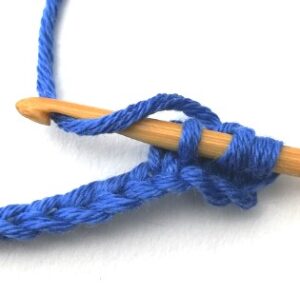 The linked treble crochet - Nordic Hook - Free crochet stitch tutorial