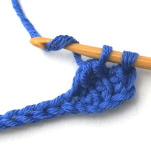 The linked treble crochet - Nordic Hook - Free crochet stitch tutorial